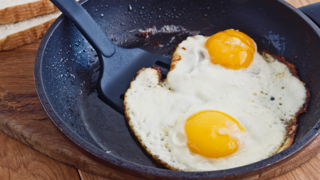 Como Fazer Ovo Frito Simples e Fácil